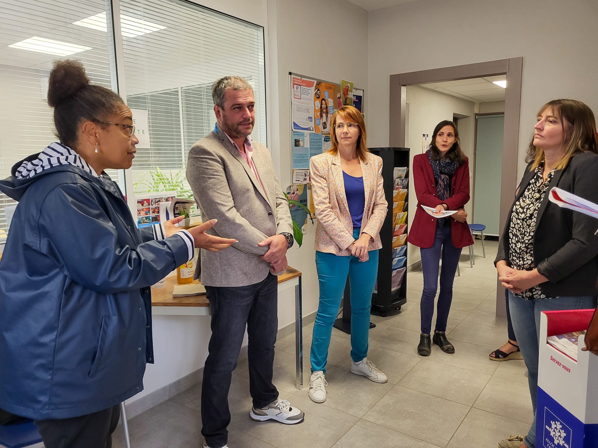 Mme Patricia Valma, Sous-Préfète de Largentière en visite officielle à ...